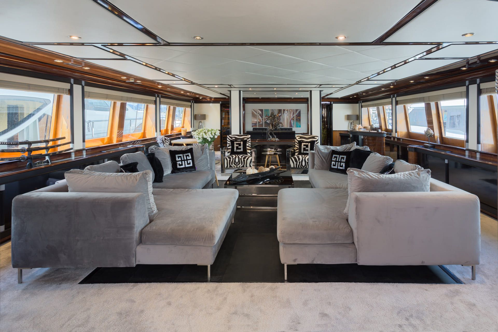 Indigo Star I 38 meter motor yacht for charter with 5 cabins for 10 ...