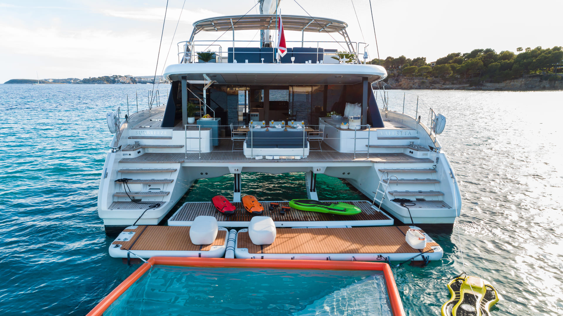 Sunbreeze 18 meter Catamaran for Charter with 4 cabins for 8 guests ...